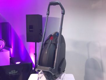 Ninebot ONE Z models and Ninebot No.9 at Beijing Segway store - EvNerds