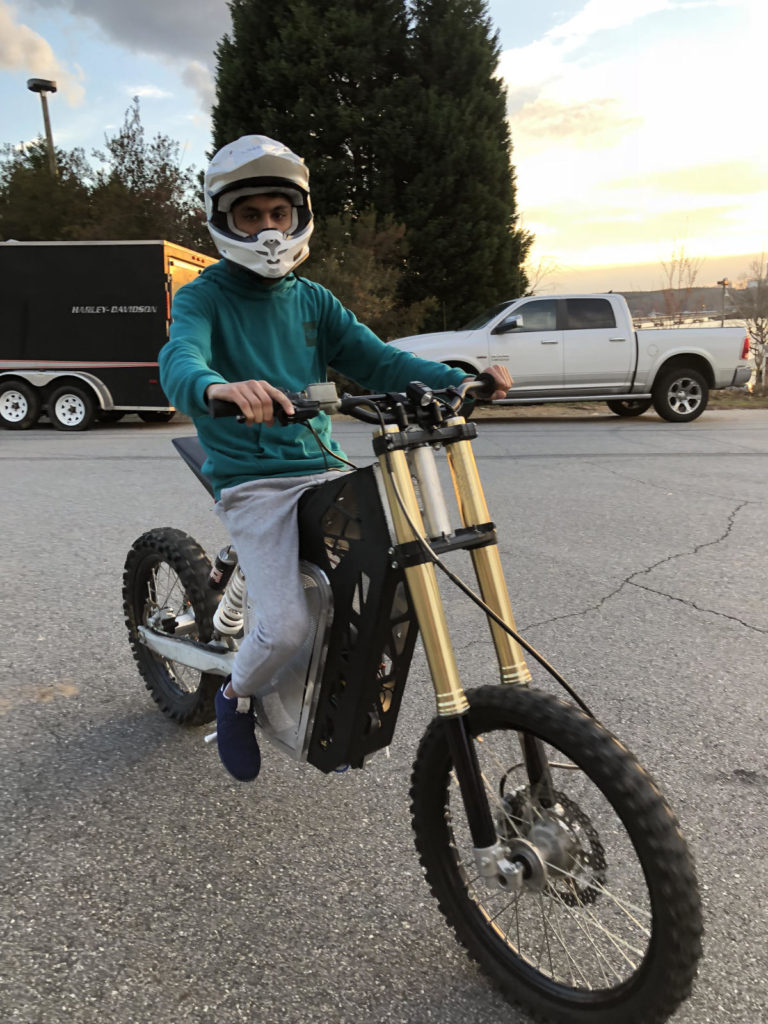 Custom Electric Motorcycle build by Shan Roy - EvNerds