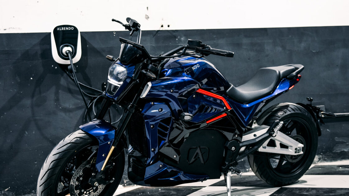 Electric motorcycle design - EvNerds