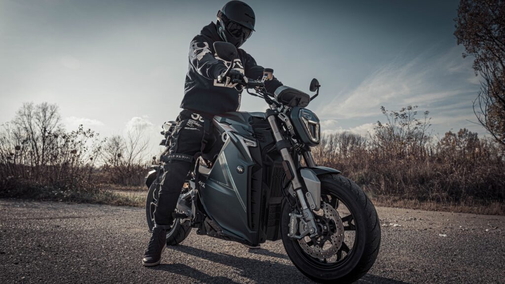 Electric motorcycle design - EvNerds