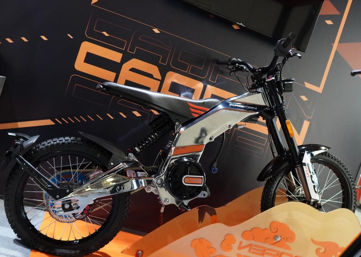 Caofen F80L Electric Enduro Bike / F80 Electric Moped - EvNerds