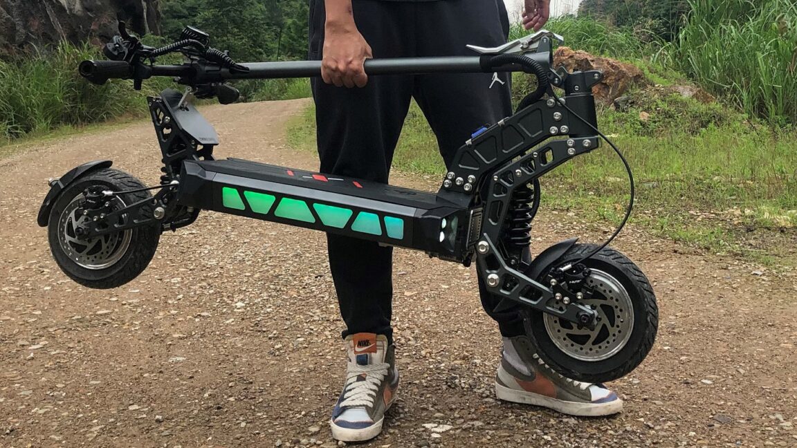 How to travel with an electric scooter? - EvNerds